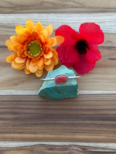 Spiny Single Stone Cuff – Turquoise Texas