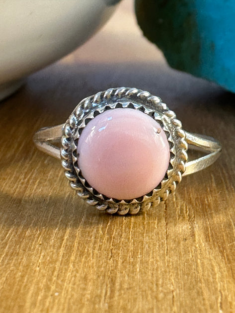 Pink Conch Stone Rings – Turquoise Texas