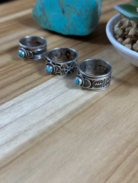 Dylan’s Reeves stamped Kingman ring – Turquoise Texas